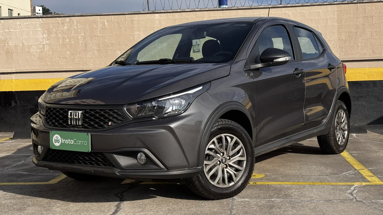 Fiat Argo Endurance 2025: vídeo mostra se vale a pena